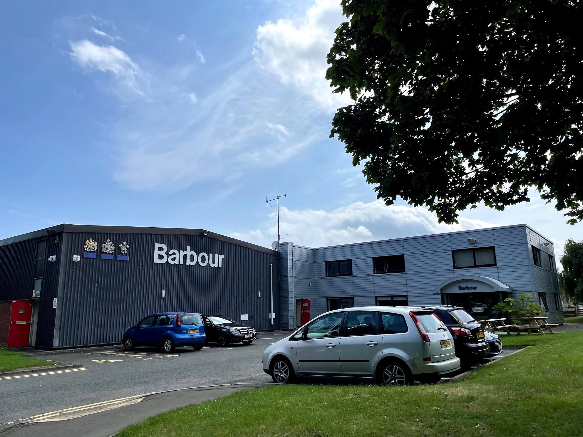 【Barbourの聖地】バブアーのファクトリーショップに行った。